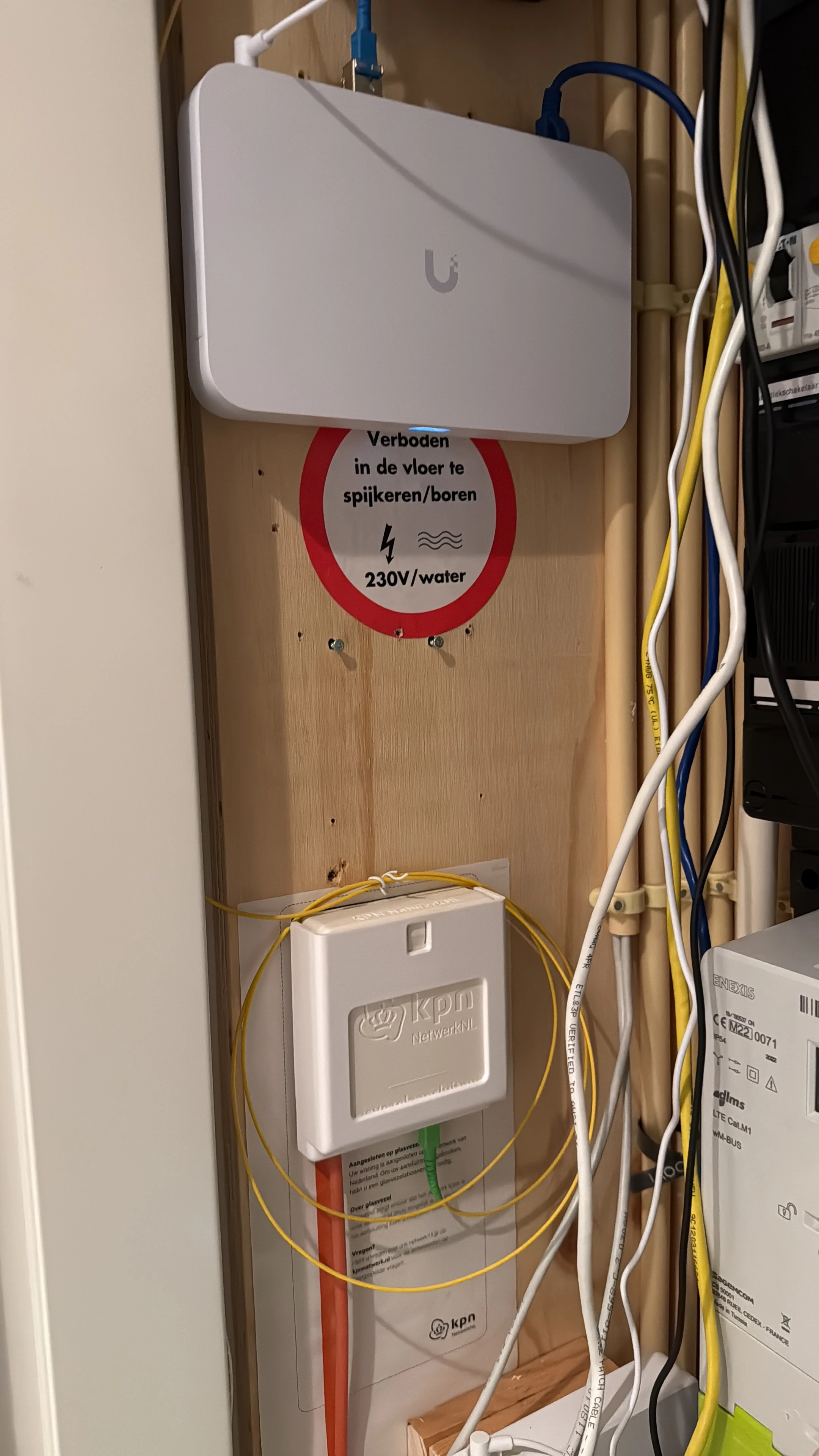 Ik ben overgestapt van Odido naar KPN met eigen (Unifi Fiber ...