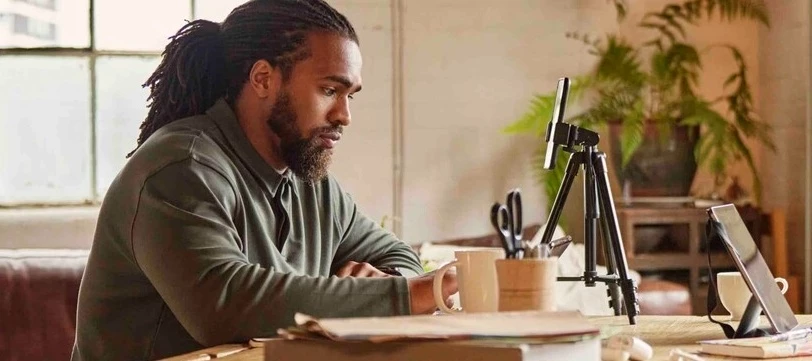 💡 Selling in Uncertain Times Starts with Listening | Join the club