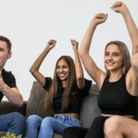 Telia Play -boksi: Nauti monipuolisesta viihteestä ja sovelluksista ...