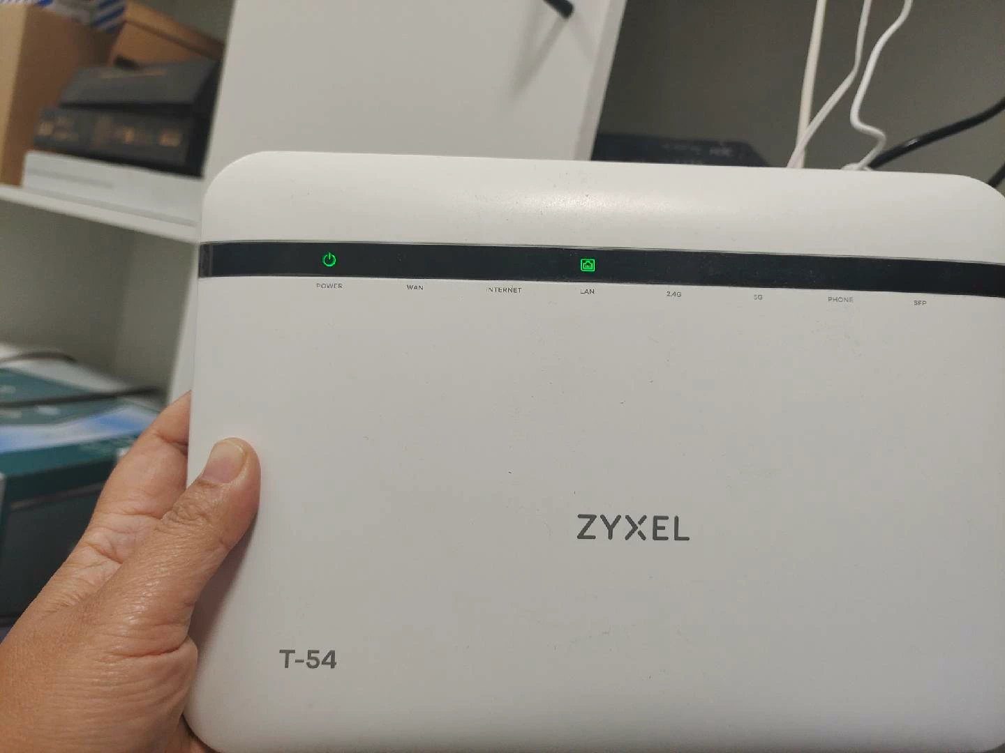 Unclear which modem needs to be returned – how can we identify the ...